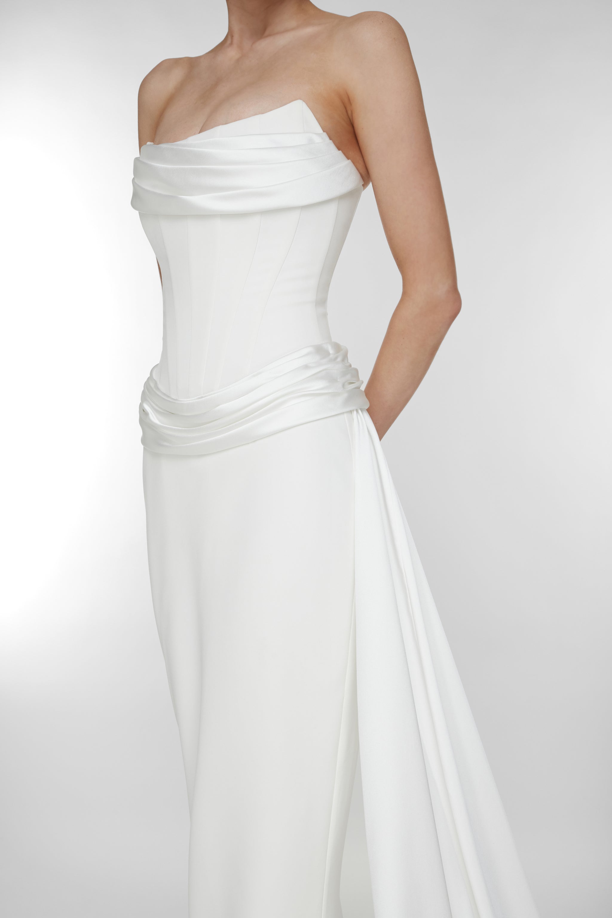 TRAIL FOR AIRIN DRESS